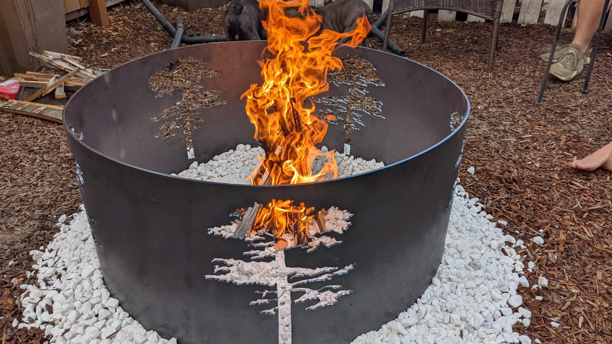 Custom Fire Pits - Roy Manufacturing