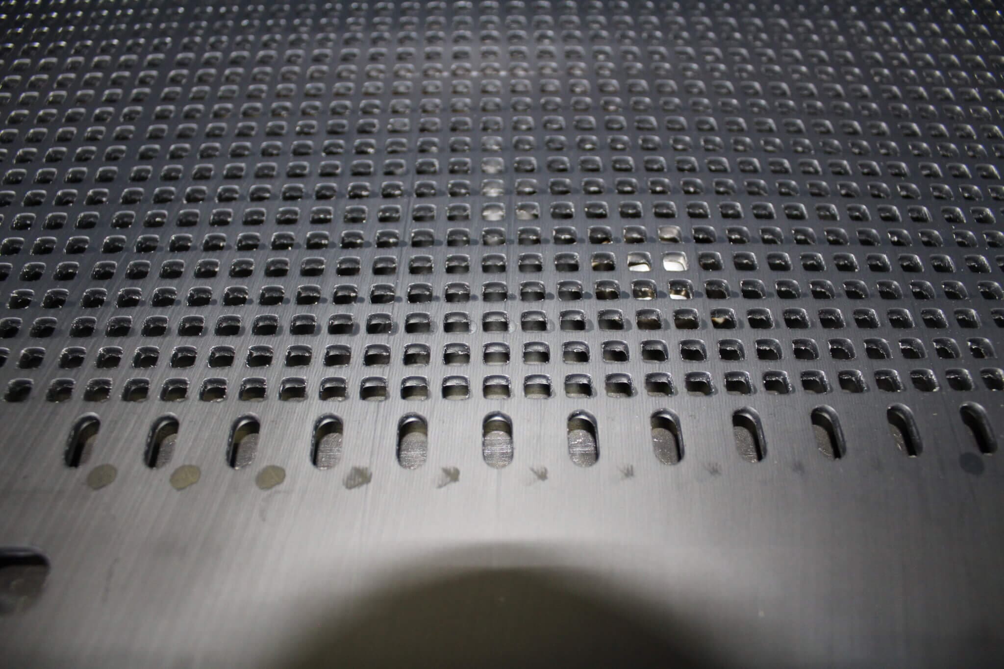 Polyurethane Sorting Screens - Roy Manufacturing
